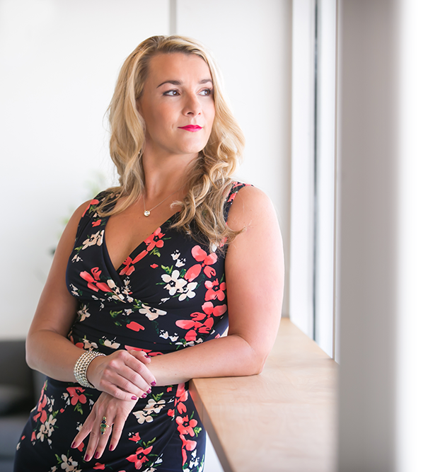 jessica-looking-cropped | Jessica Hetherington